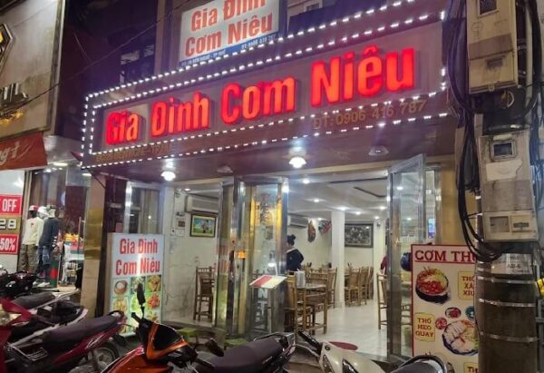 Top 10 nhà hàng cơm niêu Huế ngon rất được lòng thực khách